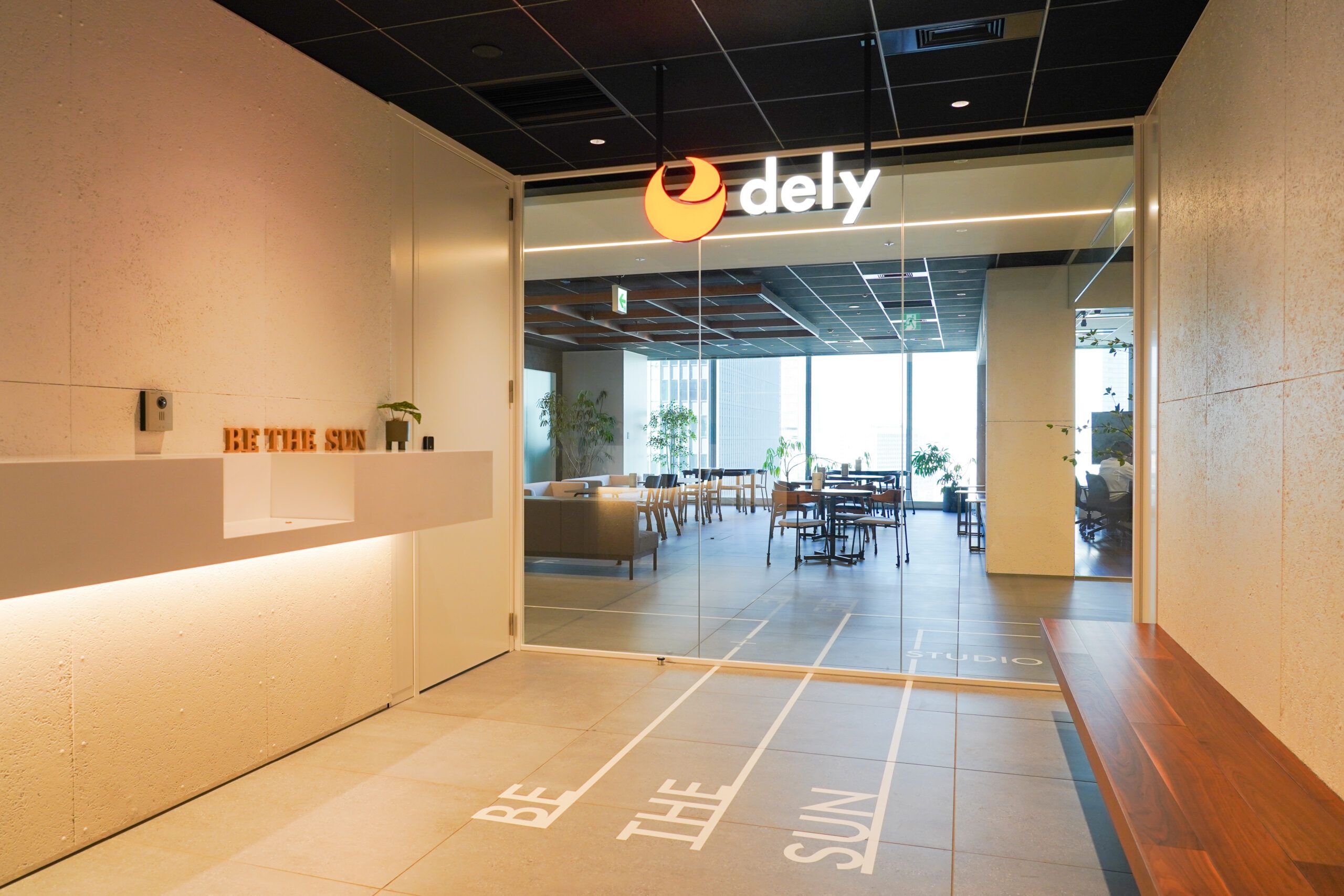 バチャナビ | [〈東京都港区〉dely株式会社 - 世界を照らす発明を続ける]